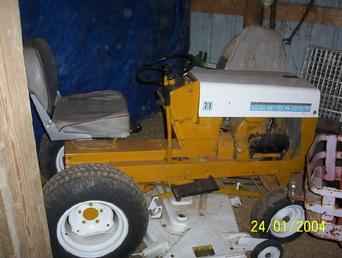 Used Farm Tractors for Sale: Cub Cadet 71 (2004-01-24) - Yesterday's ...