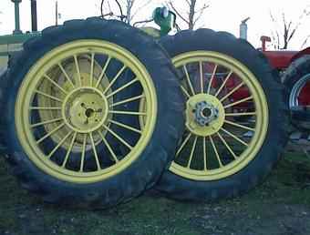 Used Farm Tractors for Sale: John Deere Round Spokes (2004-01-26 ...