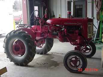Used Farm Tractors for Sale: Rare Ih 100 With Low Ser# (2004-02-22 ...