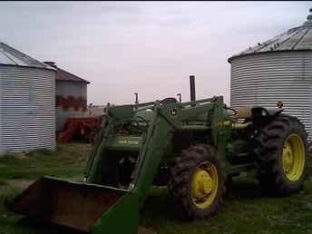 Used Farm Tractors for Sale: John Deere 2350 With Loader (2004-03-06 ...