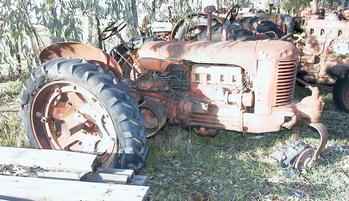Used Farm Tractors for Sale: Case SC (2004-03-08) - Yesterday's Tractors