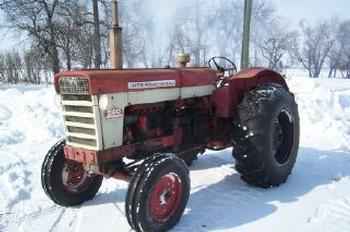Used Farm Tractors for Sale: Ihc 560 (2004-03-13) - Yesterday's Tractors