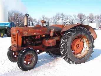 Used Farm Tractors for Sale: WD9 Ihc (2004-03-16) - Yesterday's Tractors