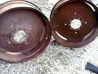 Used Farm Tractors for Sale: Pair Of 36 Inch 9HOLE Rims (2004-03-20 ...