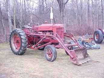 Used Farm Tractors for Sale: Farmall "M" Loader (2004-03-24 ...