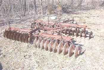 Used Farm Tractors for Sale: Ihc 10FT. Tandem Disc. (2004-03-28 ...