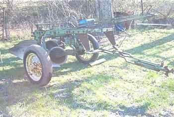 Used Farm Tractors for Sale: John Deere No. 55H 3X16 Trip Plow (2004-04 ...