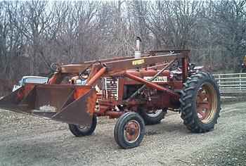 Used Farm Tractors for Sale: 300 Farmall With F11 Loader (2004-04-25 ...