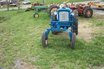 Used Farm Tractors for Sale: Offset High Crop Ford (2004-05-09 ...