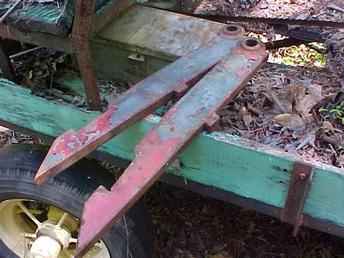 Used Farm Tractors for Sale: 2 Point To 3 Point Arms For Ih (2004-05-17 ...