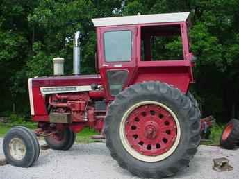 Used Farm Tractors for Sale: 1966 Farmall 1206 Diesel (2004-05-19 ...