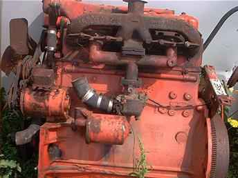 Used Farm Tractors for Sale: Case 830 Motor (2004-05-23) - Yesterday's ...