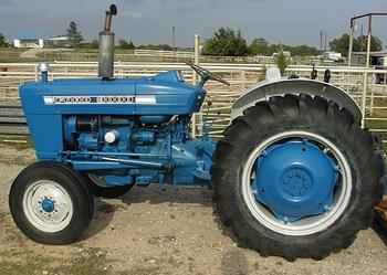 Used Farm Tractors for Sale: Ford 3000 Diesel Tractor (2004-06-01 ...
