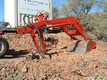 Used Farm Tractors for Sale: Massey Quick Connect Loader (2004-06-11 ...