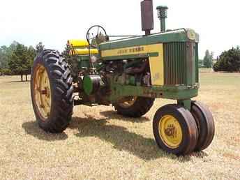 Used Farm Tractors for Sale: John Deere 620 (2004-06-13) - Yesterday's ...