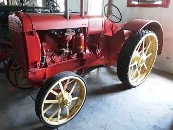 Used Farm Tractors for Sale: Cockshutt 80 (2022-04-09) - Yesterday's ...