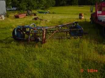 Used Farm Tractors for Sale: Ford Hay Rake (2004-06-19) - Yesterday's ...