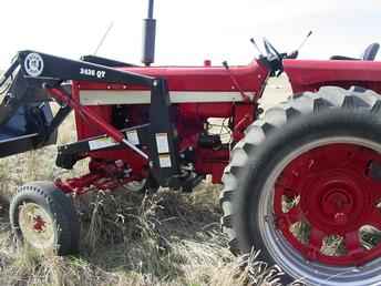Used Farm Tractors for Sale: Farmall 544 (2004-06-20) - Yesterday's ...