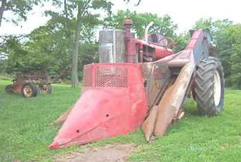 Used Farm Tractors for Sale: F-20 /Ihc Corn Picker $1000. (2004-06-20 ...