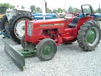 Used Farm Tractors for Sale: International 2400 & Blade (2004-07-01 ...