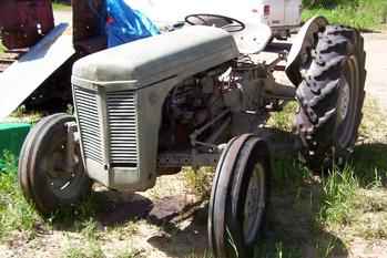 Used Farm Tractors for Sale: TO20 Ferguson (2004-07-05) - Yesterday's ...