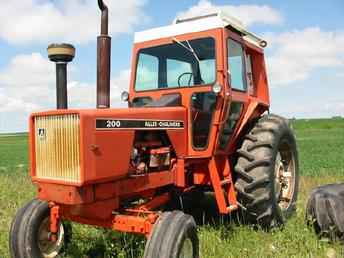 Used Farm Tractors for Sale: Allis Chalmers 200 (2004-07-18 ...