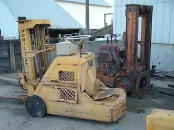 Used Farm Tractors for Sale: MPLS-Moline Mobilift Forklifts (2004-07-20 ...