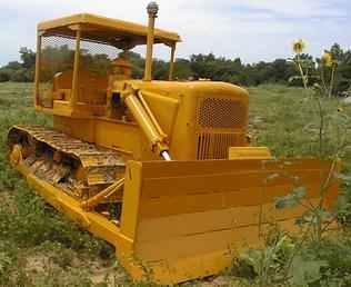 Used Farm Tractors for Sale: Caterpillar D6 Bulldozer(Sold) (2004-07-23 ...