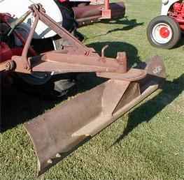 Used Farm Tractors for Sale: 6 Foot Rear Blade (2004-08-02) - Yesterday ...