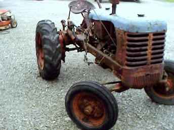 Used Farm Tractors for Sale: Leader Model D (2004-08-08) - Yesterday's ...