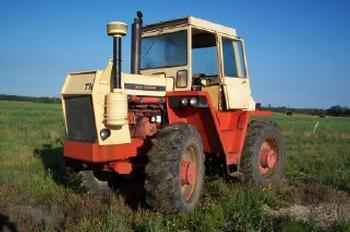 Used Farm Tractors for Sale: Case 1470 4-WD (2004-08-19) - Yesterday's ...