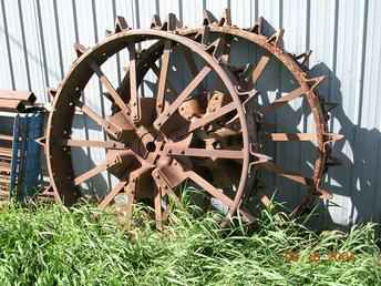 Used Farm Tractors for Sale: Rear Farmall H Steel Wheels (2004-08-19 ...