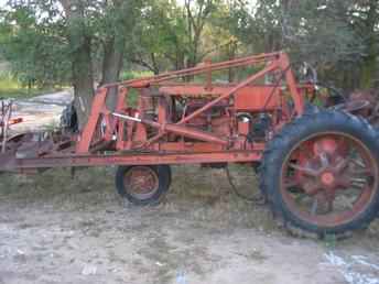 Used Farm Tractors for Sale: F-20 Farmall With Loader (2004-08-25 ...