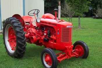 Used Farm Tractors for Sale: Case SC Tractor With Wide FRT. (2004-08-28 ...