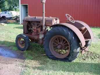 Used Farm Tractors for Sale: Mccormick Deering W-30 (2004-08-30 ...