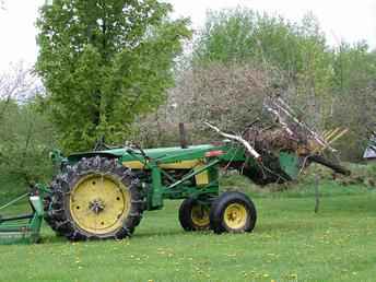 Used Farm Tractors for Sale: John Deere 630 W/ John Deere 47 Loader, In ...