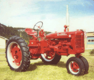 Used Farm Tractors for Sale: Farmall Model C (2004-09-10) - Yesterday's ...