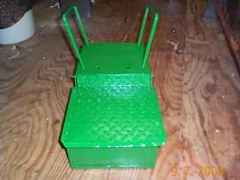 Used Farm Tractors for Sale: Combo Tool Box And Step JD (2004-09-19 ...