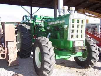 Used Farm Tractors for Sale: Oliver 1900 - MFWD (2004-10-05 ...