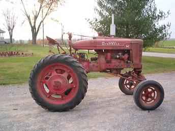 Used Farm Tractors for Sale: 1947 MV Farmall Hi-Crop (2004-11-22 ...