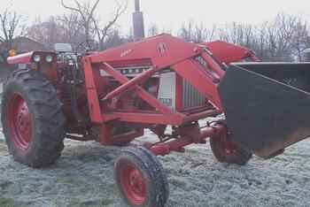 Used Farm Tractors for Sale: 656 Farmall With 2250 Loader (2004-11-28 ...