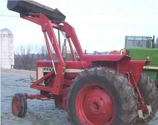 Used Farm Tractors for Sale: 656 Farmall W/ Loader (2004-11-30 ...