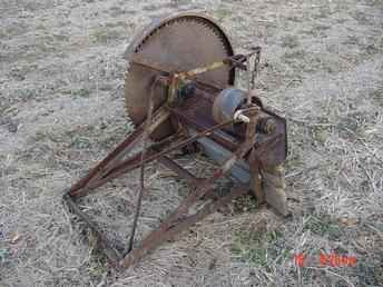 Used Farm Tractors for Sale: Ford Ferguson 3 PT. Buzz Saw (2004-12-20 ...