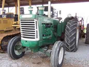 Used Farm Tractors for Sale: Oliver 990 (2004-12-21) - Yesterday's Tractors