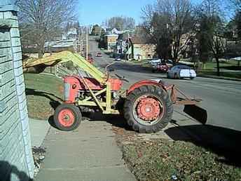 Used Farm Tractors for Sale: Massey Ferguson MF-50 1963 With Loader ...