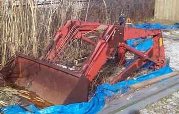 Used Farm Tractors for Sale: Massey Ferguson MF-236 Loader (2005-01-05 ...