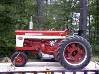 Used Farm Tractors for Sale: Farmall 560 Gas (2005-01-09) - Yesterday's ...
