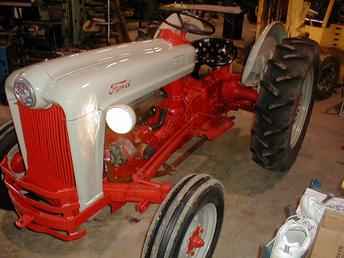 Used Farm Tractors for Sale: 600 Ford (2005-01-09) - Yesterday's Tractors