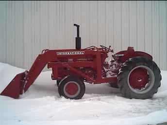 Used Farm Tractors for Sale: Ih 300 Utility With Loader (2005-01-15 ...
