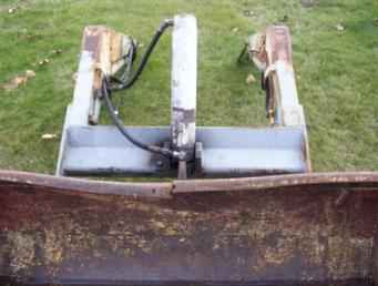 Used Farm Tractors for Sale: Ih 2001 Loader (2005-01-16) - Yesterday's ...